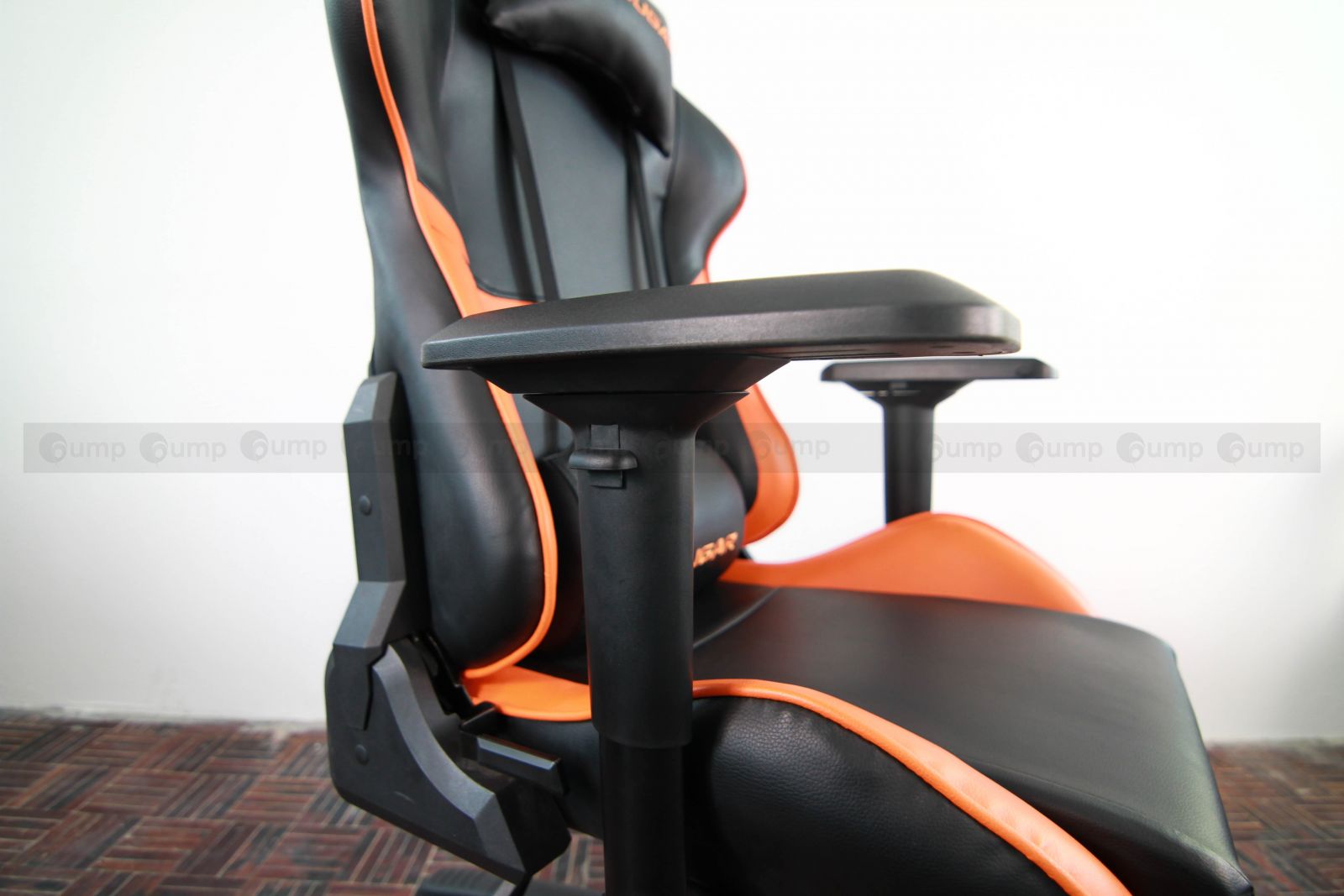 Review Cougar Armor One/ Cougar Armor/ Cougar Armor S - GUMP.IN.TH