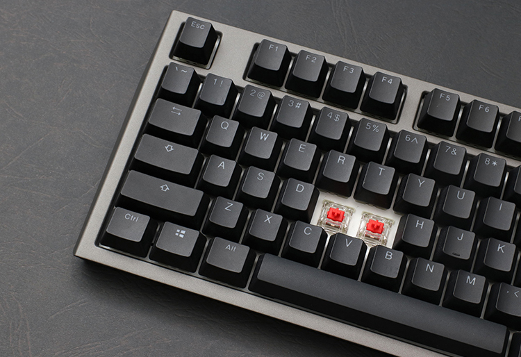 ขาย Ducky Shine 7 Blackout RGB LED Double Shot PBT Mechanical Keyboard ...