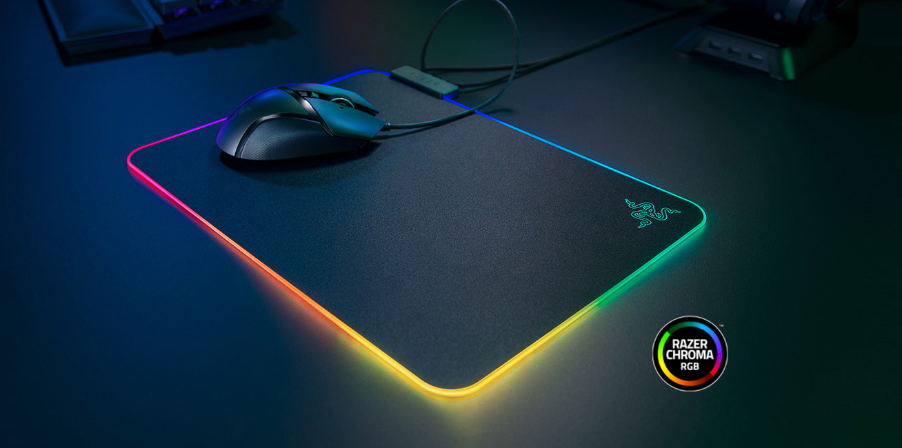 ขาย Razer FIREFLY V2 Gaming Mouse Mat ราคา 1,790.00 บาท